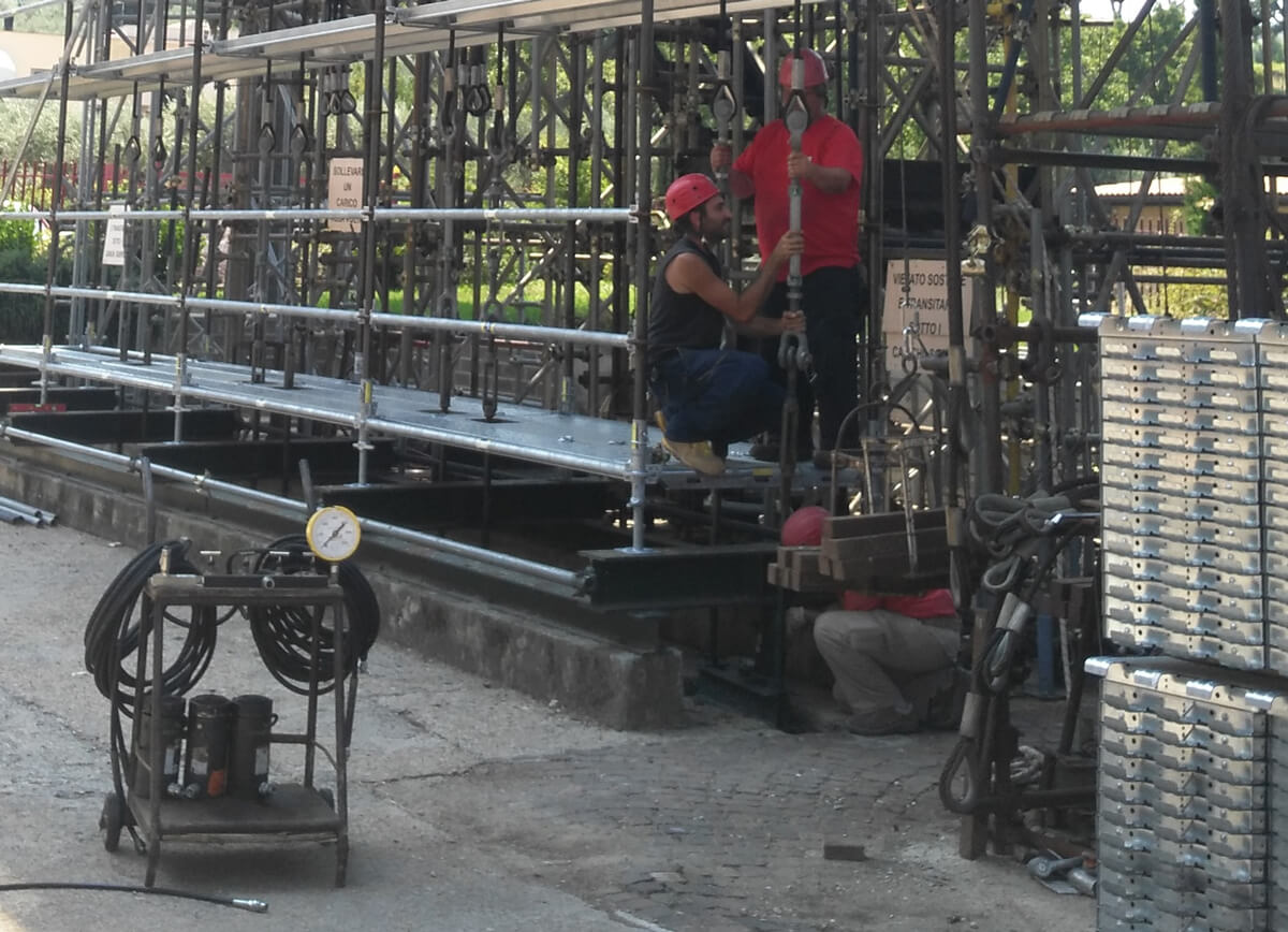 Scaffolding Test and Certification - Metromatics